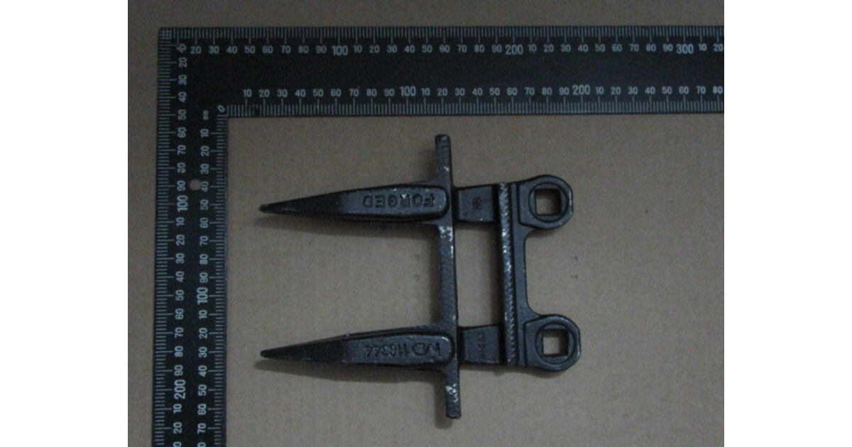 Палец противорежущий двойной 80-4-0842 (MD118344)