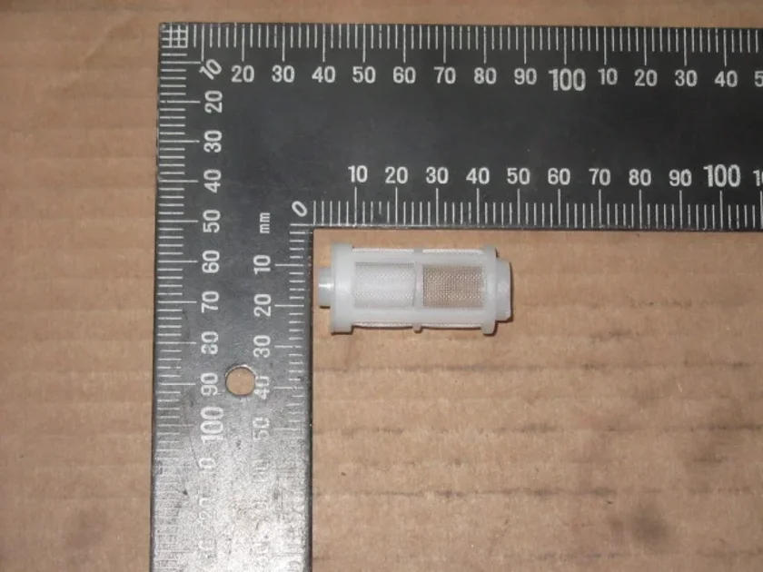 Фильтр-элемент топливный 84328598